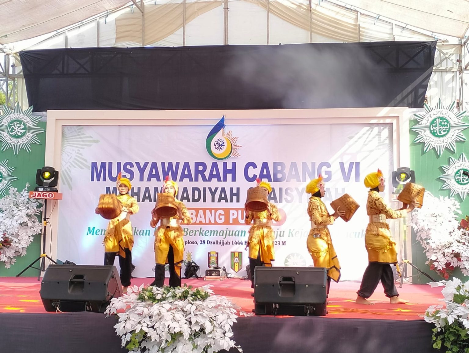 Magis Tari Boran Lamongan Memukau pada Musycab Pucuk - Muhammadiyah ...